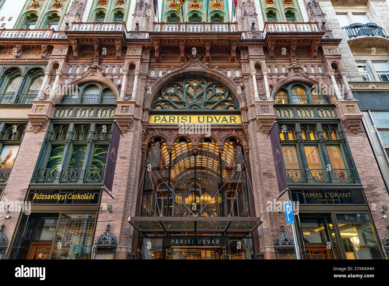 Párisi Udvar Hotel Budapest The Unbound Collection by Hyatt 2025 ...