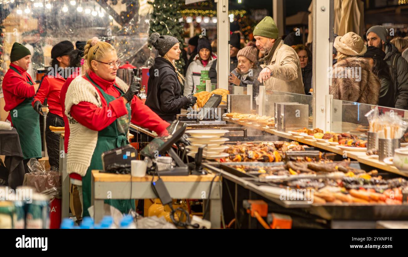 Vörösmarty tér 2025, Budapest Christmas Fair 2024, Tourist attraction ...