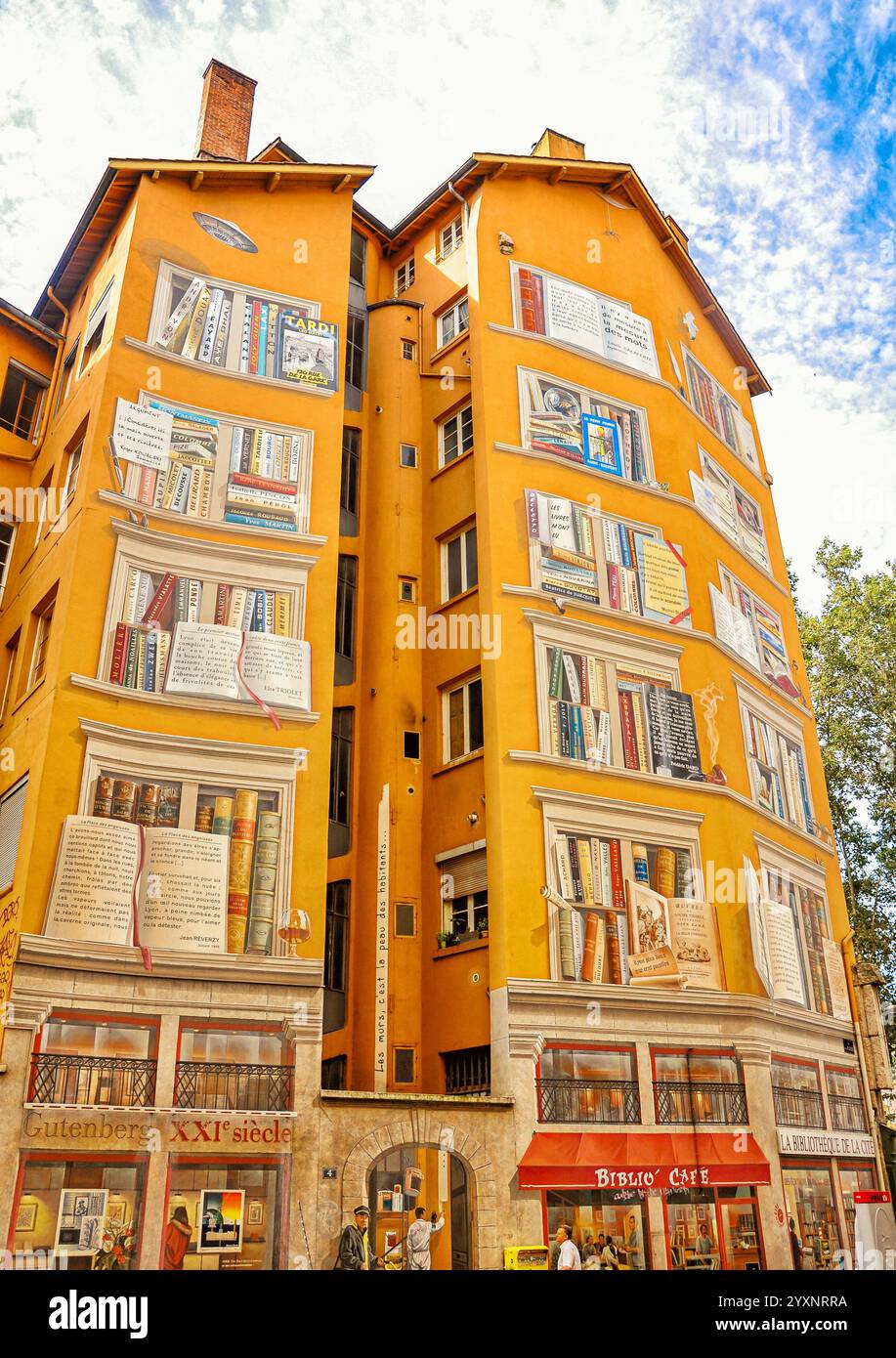 The Murals of Lyon: A Window into Art and History - The Incredible ...