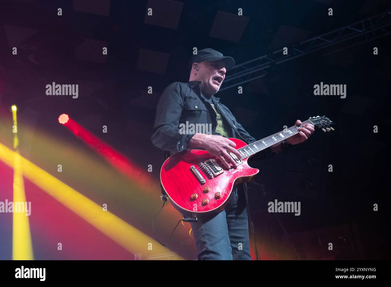 Giuliano "Jools" Gizzi of Gun performing at Barrowland, Glasgow, 14th ...