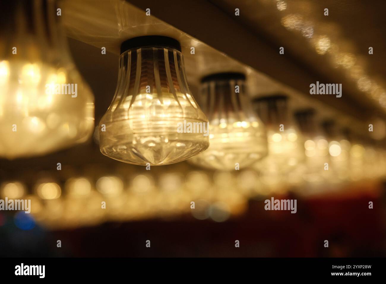 Row of ceiling lights hi-res stock photography and images - Alamy