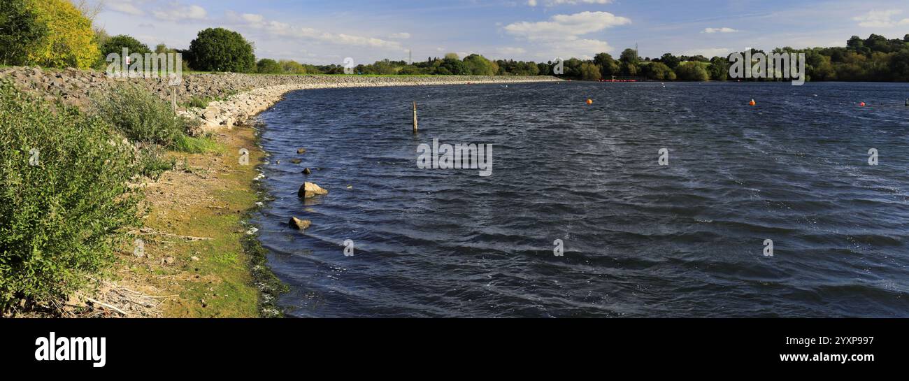 Summer view over the Daventry Country Park, Daventry town ...