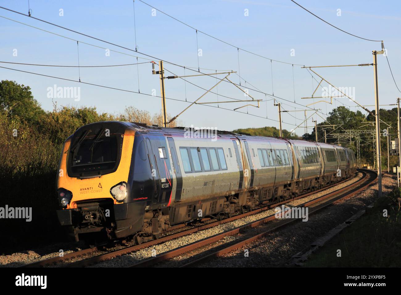 A class 221 Super Voyager, Avanti West Coast train near Milton Keynes ...