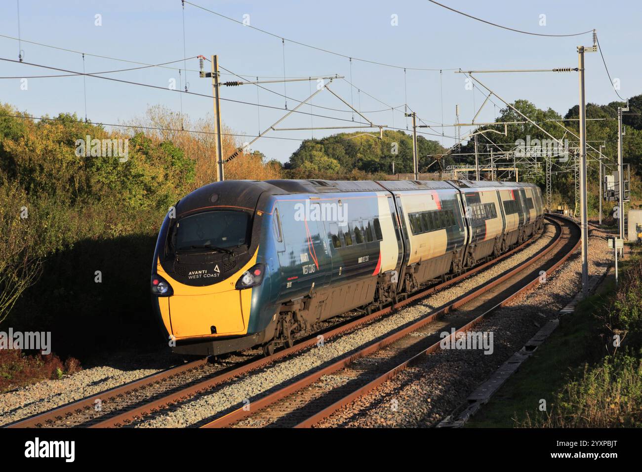 A Pendalino class 390, Avanti West Coast train near Milton Keynes ...