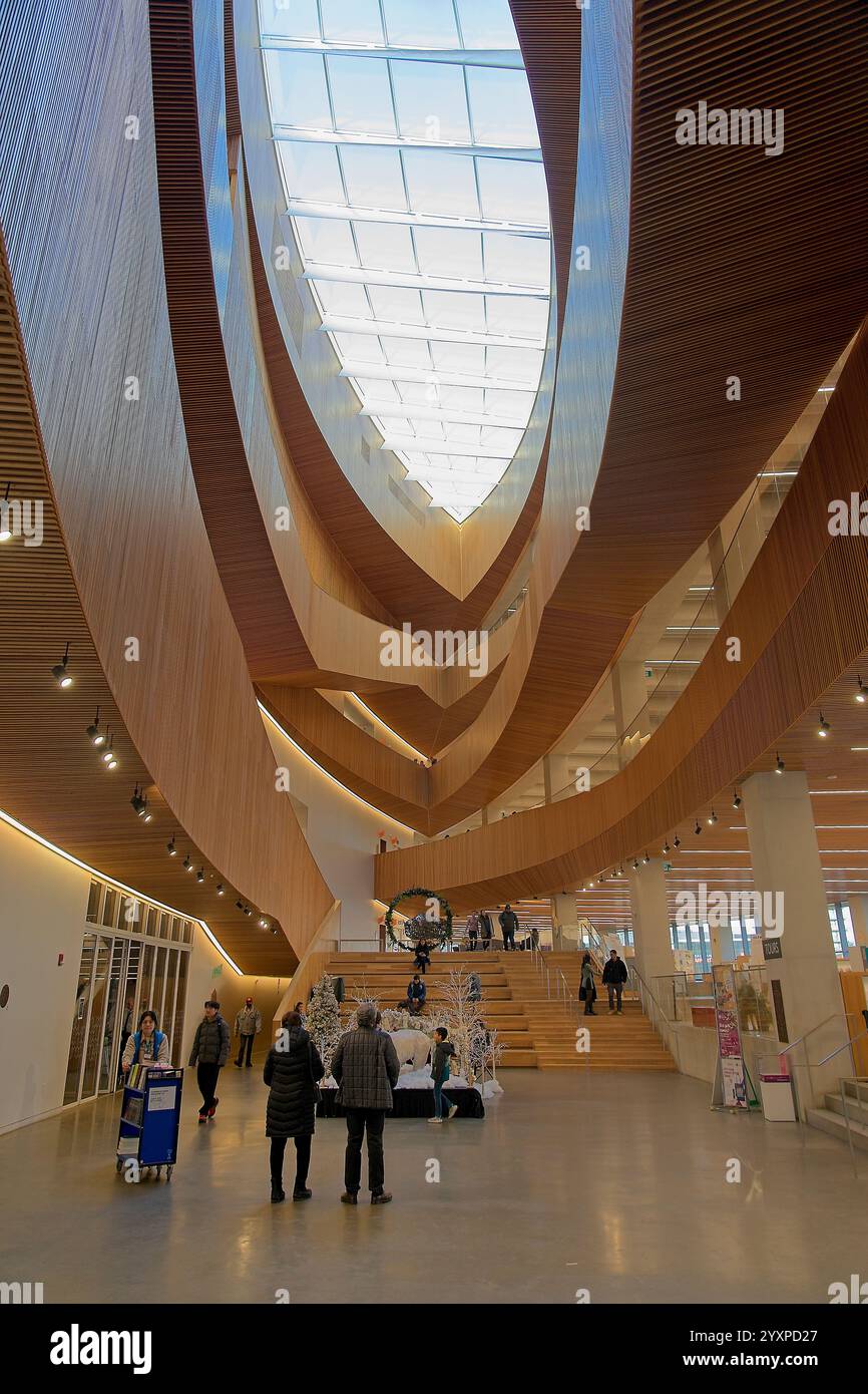 Calgary Canada - 29 December 2023 - Calgary New Central Library ...