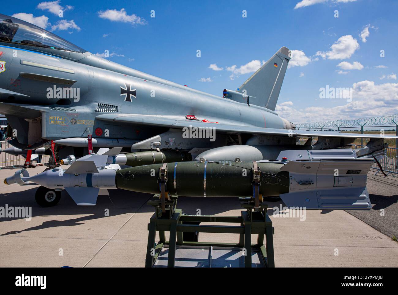 GBU-48 Laser guided bomb for a German Eurofighter jet Stock Photo - Alamy