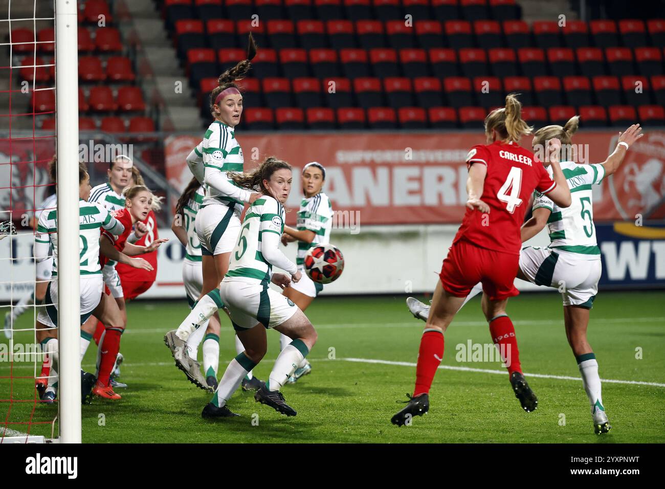Celtic scores hi res stock photography and images Page 4 Alamy