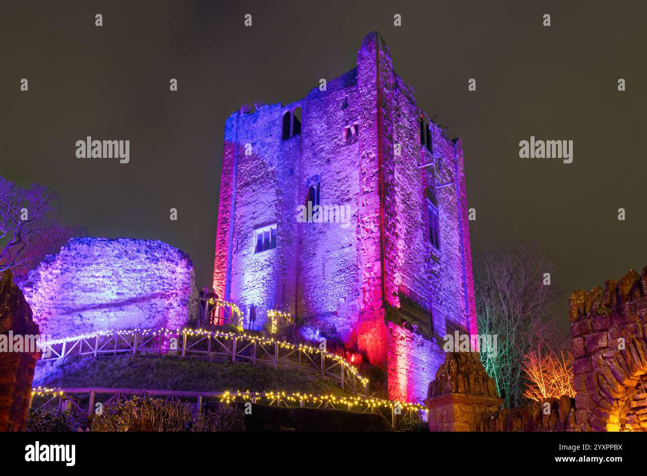 Guildford castle, england hi-res stock photography and images - Alamy