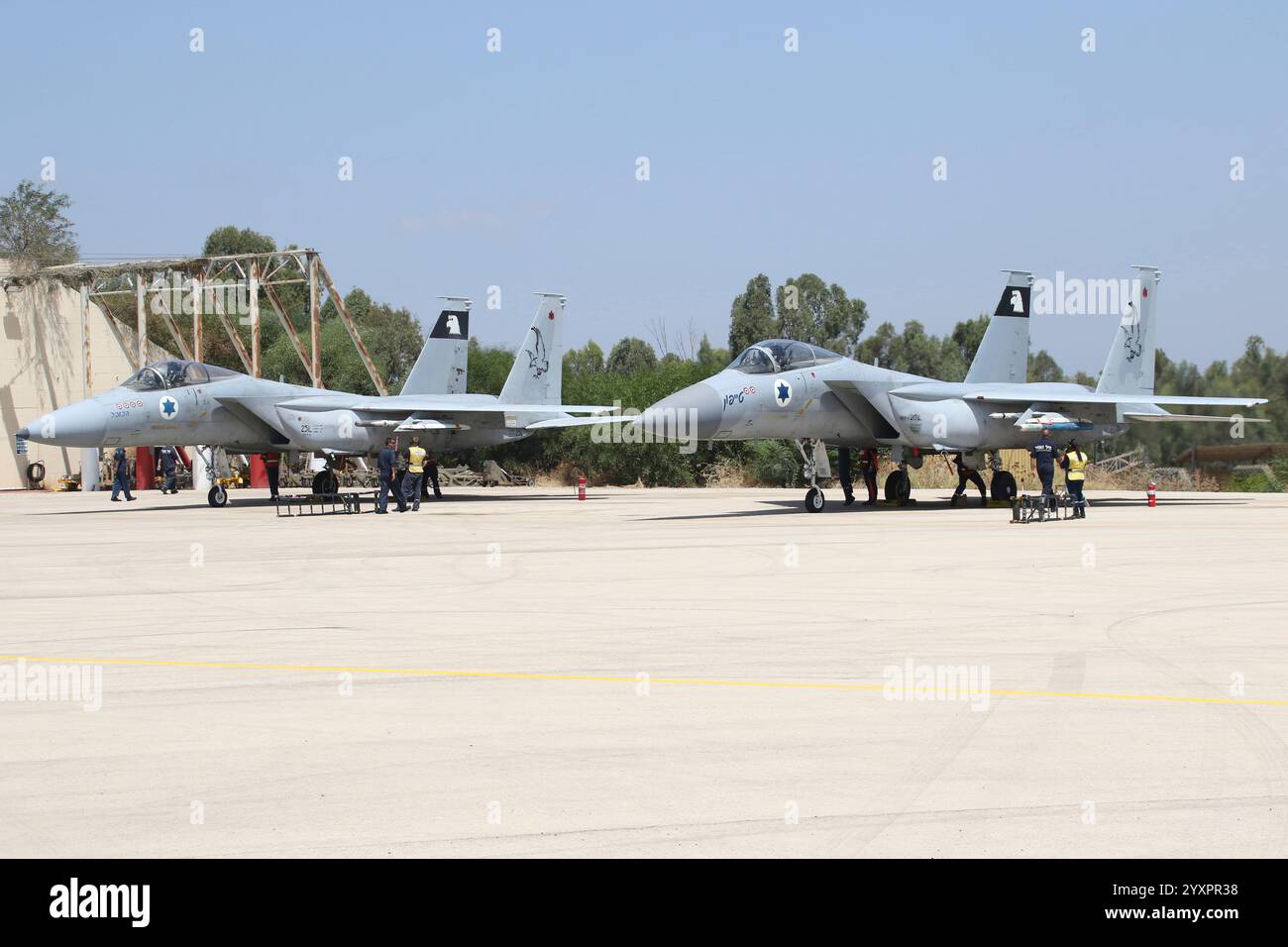 A pair Israeli Air Force F-15A aircraft on the tarmac Stock Photo - Alamy