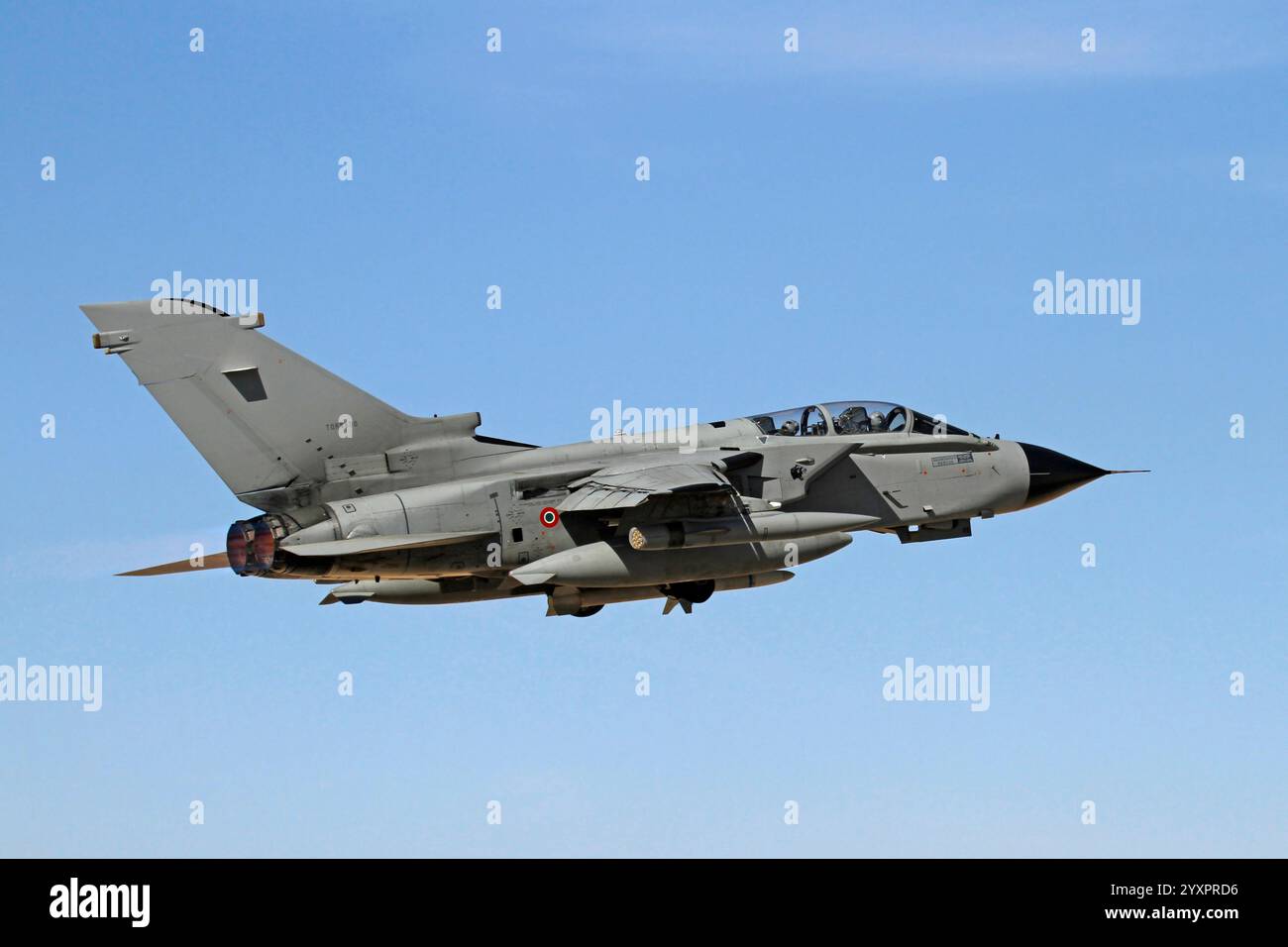 Tornado aircraft of the Italian Air Force taking off Stock Photo - Alamy