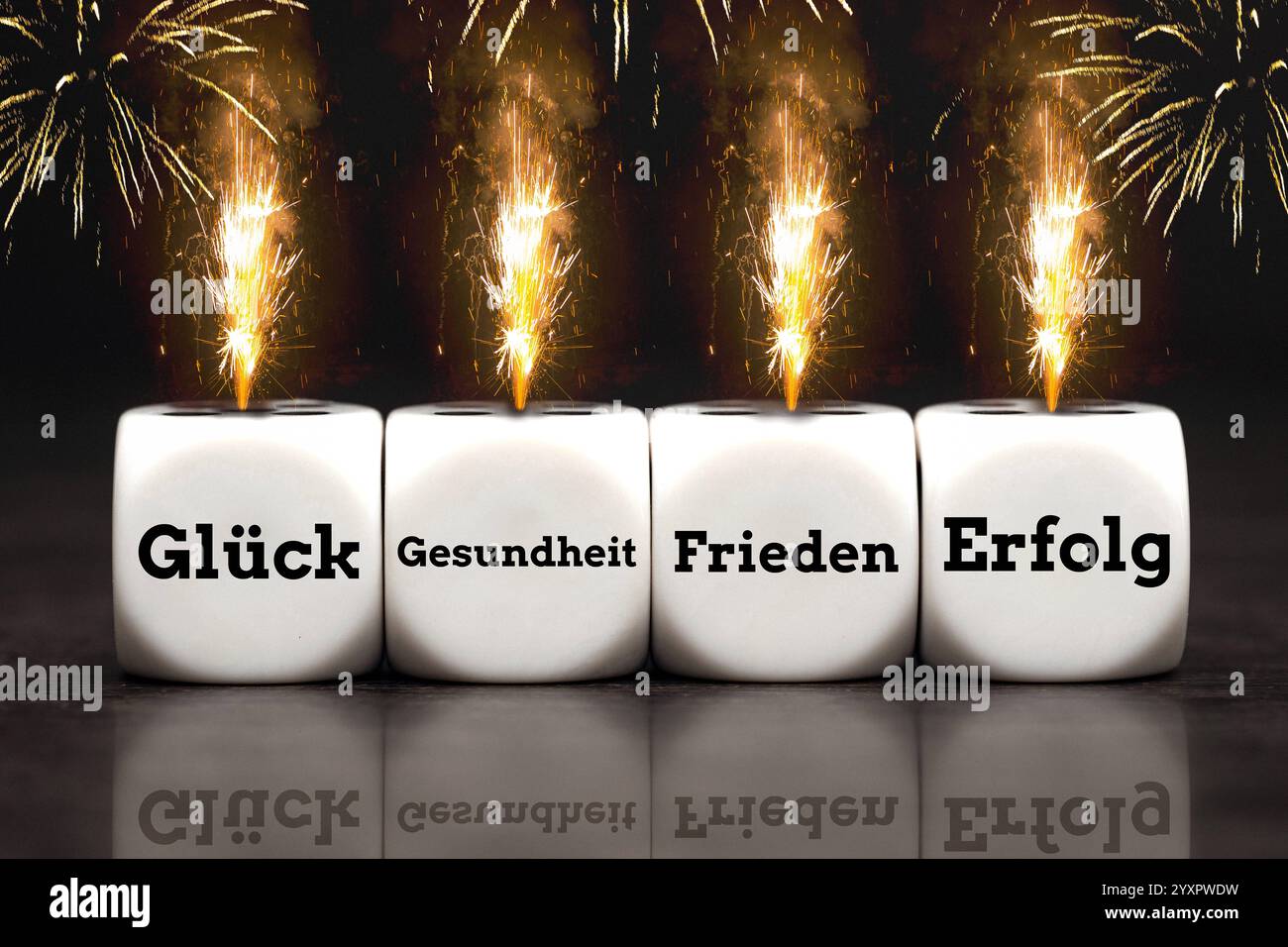 Symbol für glück und wohlstand hi-res stock photography and images - Alamy