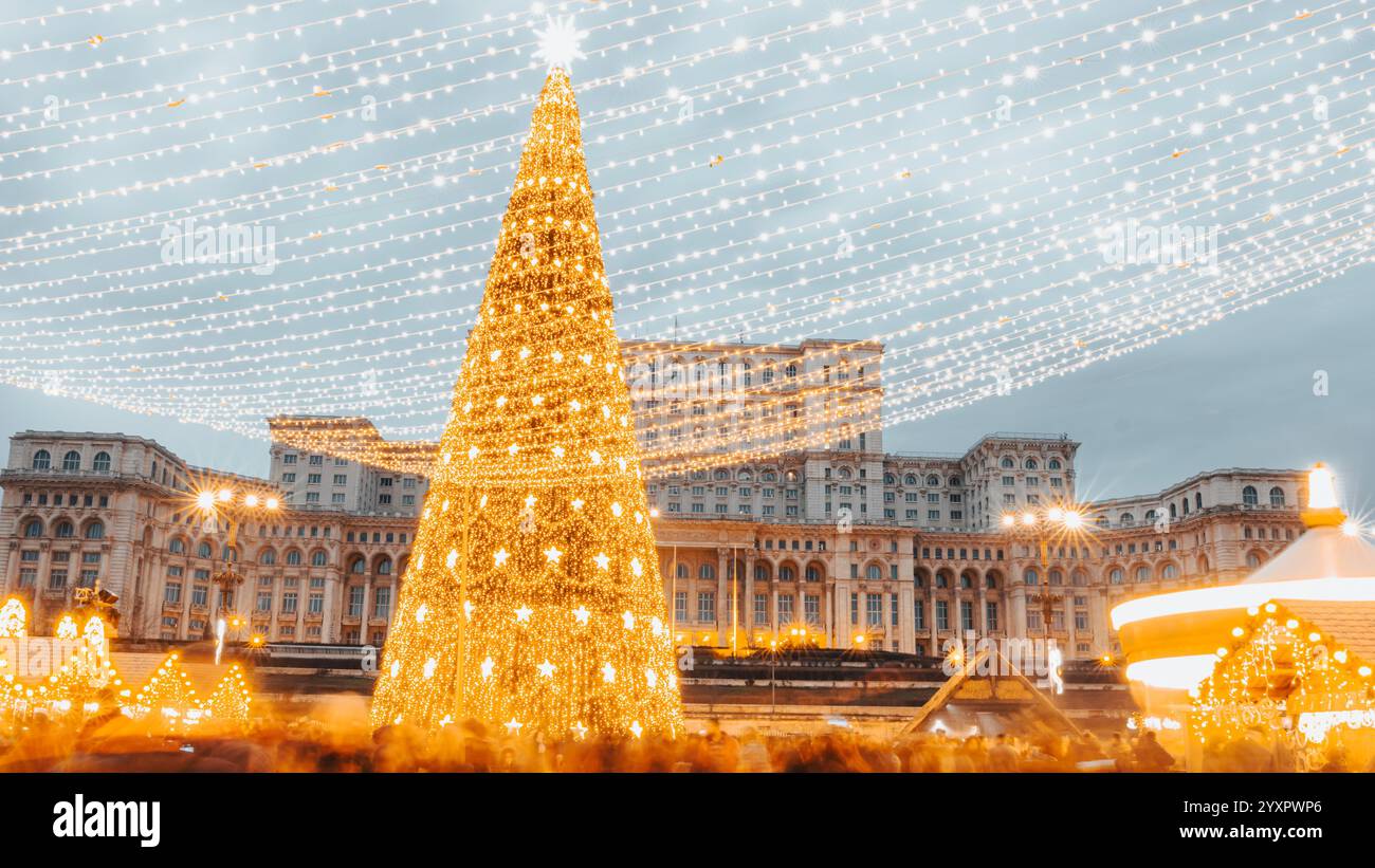 People in front of Christmas tree at Bucharest Christmas Market Stock ...