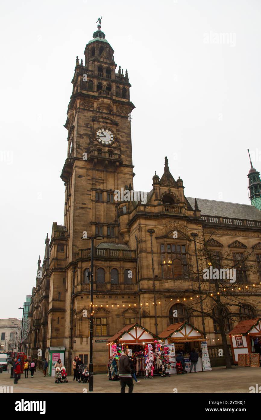 Sheffield Town Hall Stock Photo - Alamy