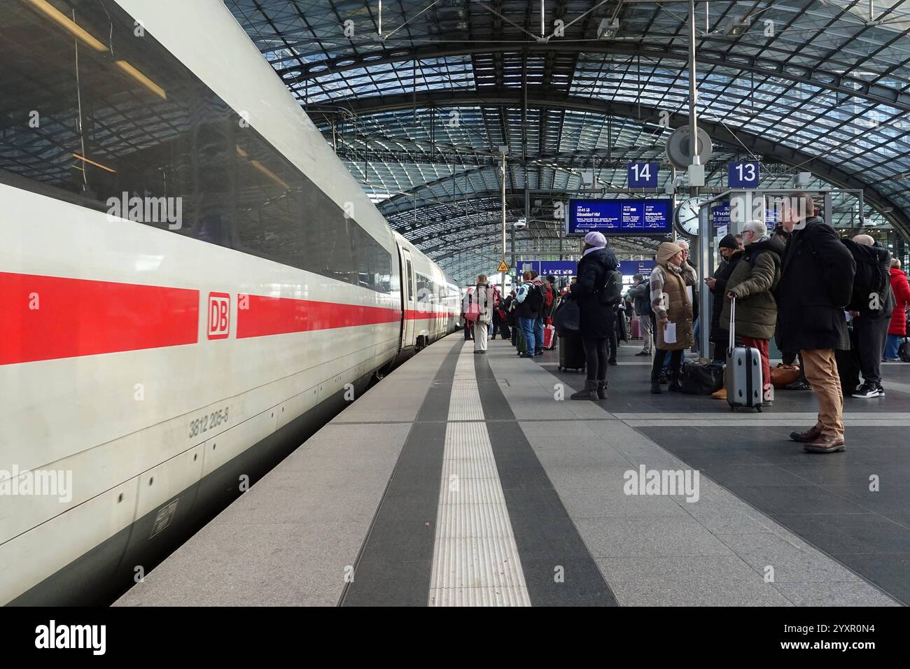 Deutsch bahn fernverkehr ag hi-res stock photography and images - Alamy