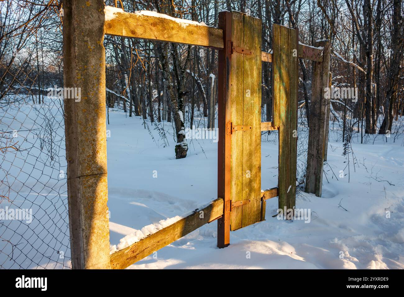 Snowy area hi-res stock photography and images - Alamy