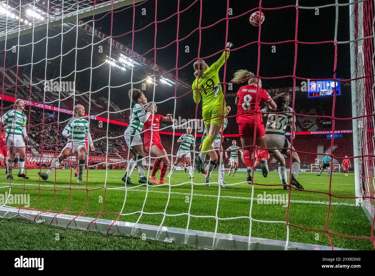 Enschede, Netherlands. 17th Dec, 2024. ENSCHEDE, Stadium De Grolsch Veste, 17-12-2024, season ...