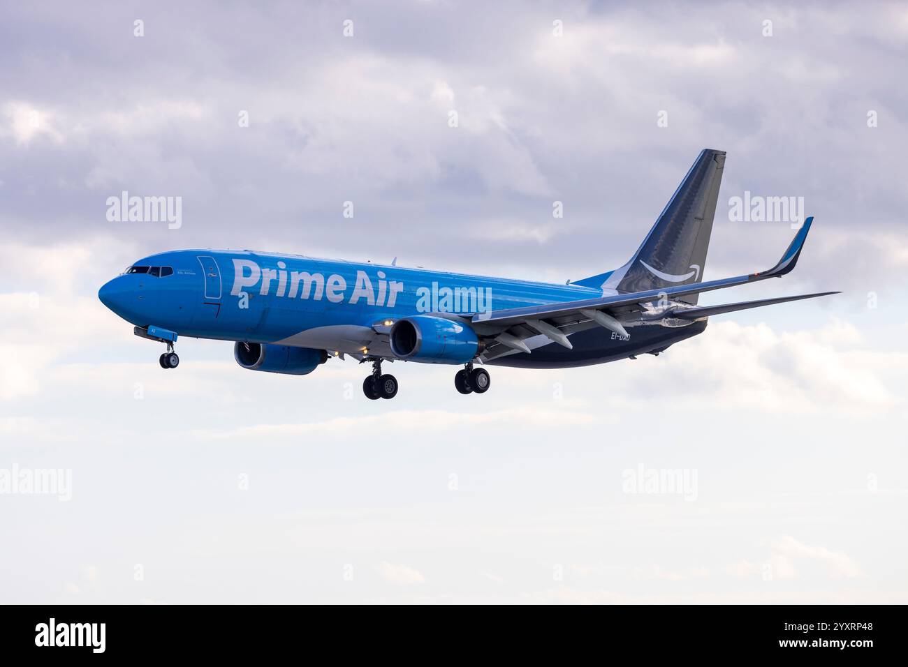 Amazon Prime Air (ASL Airlines) Boeing 737-8AS(BCF) (REG: EI-DAD ...