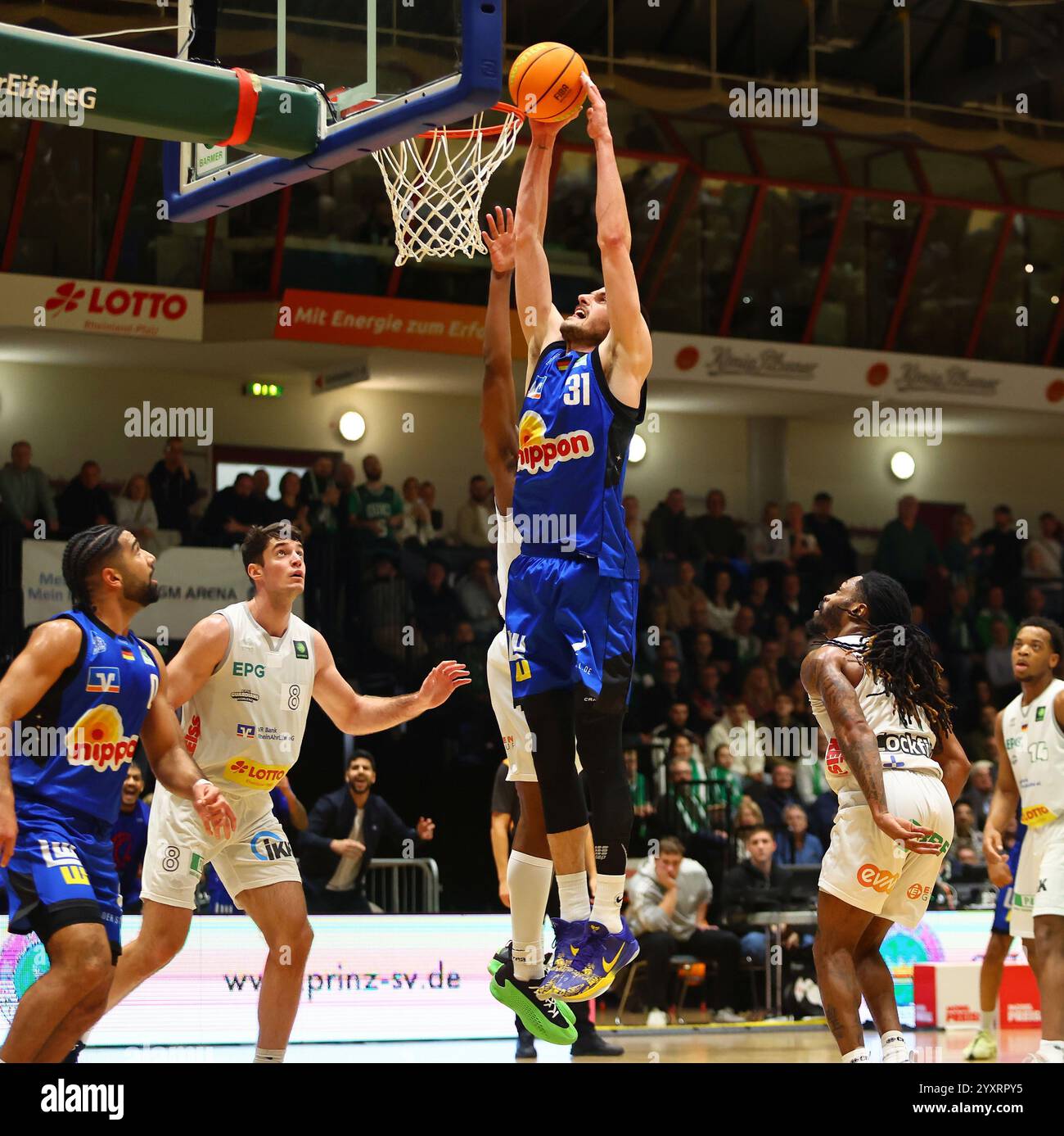 Wurf von Devon Goodman (Crailsheim) EPG Guardians Koblenz - Harko ...