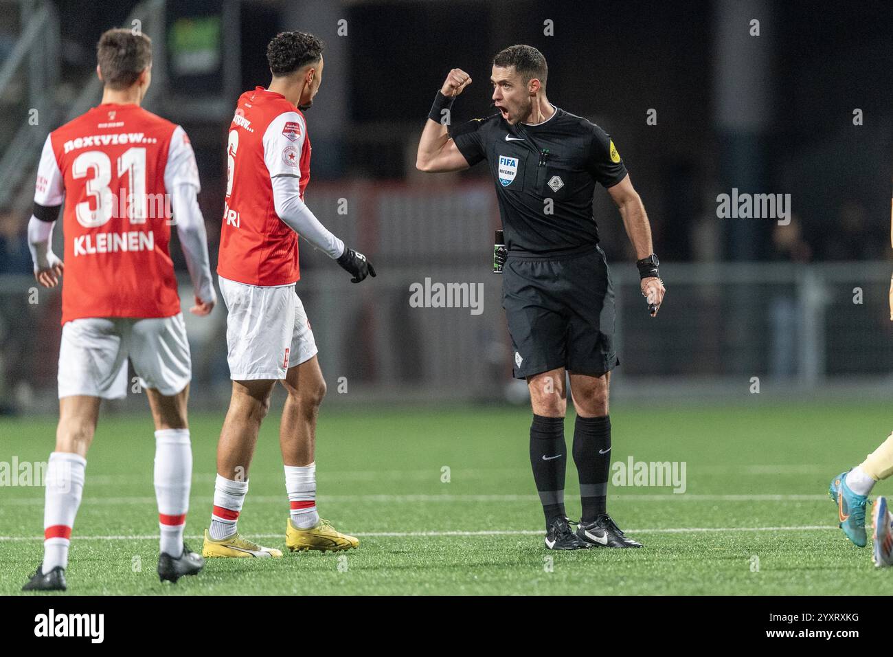 Maastricht, Netherlands. 17th Dec, 2024. MAASTRICHT, 17-12-2024, De Geusselt Stadium, Dutch KNVB ...