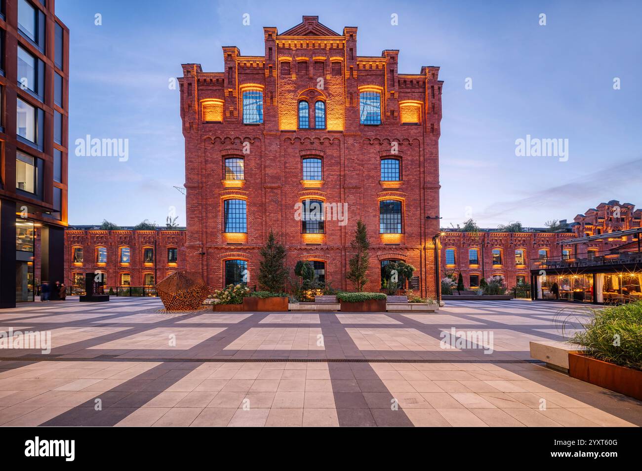 Monopolis- an office, entertainment and cultural center. Lodz, Poland ...