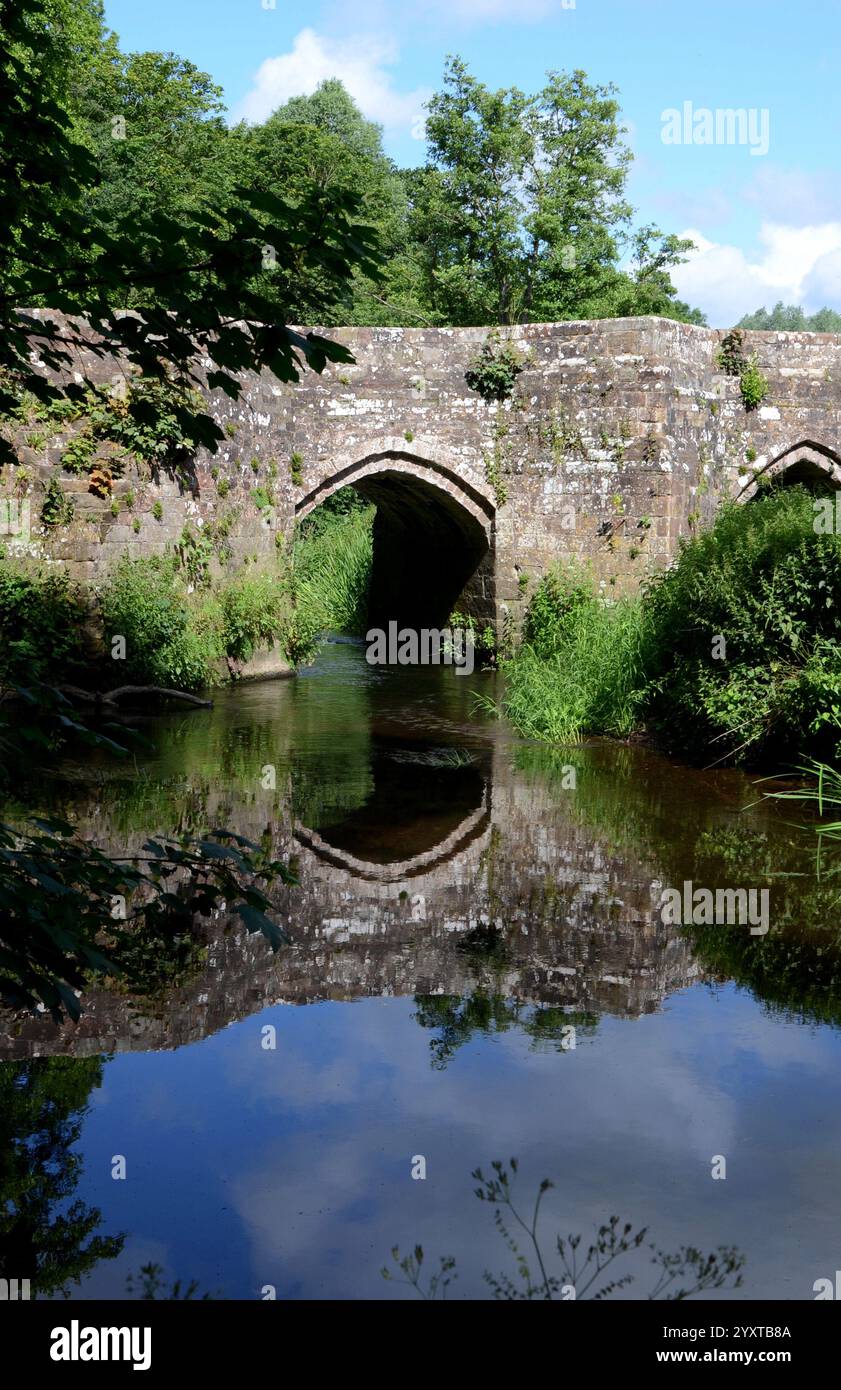 Stoneleigh estate hi-res stock photography and images - Alamy