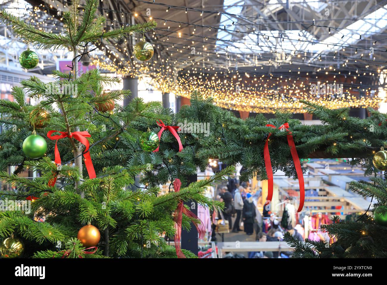 Old spitalfields market historical hi-res stock photography and images ...