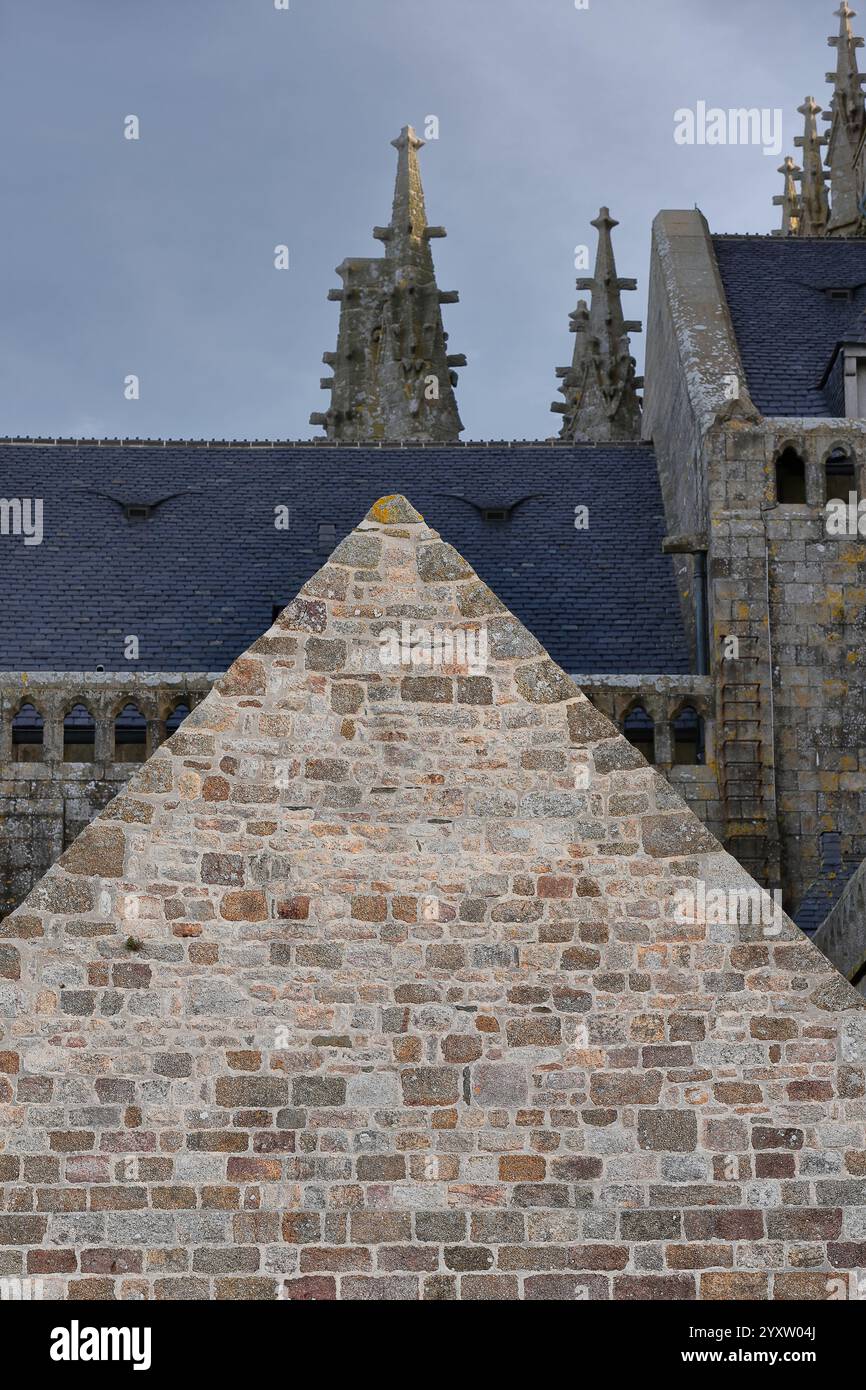 103 Granite stone walls upper side, dark slate roofs ang Gothic ...