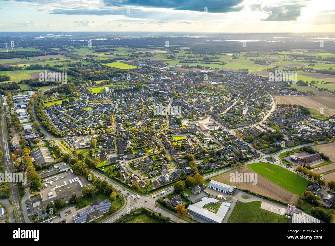 Aerial view, residential area local view Hamminkeln, distant view and ...