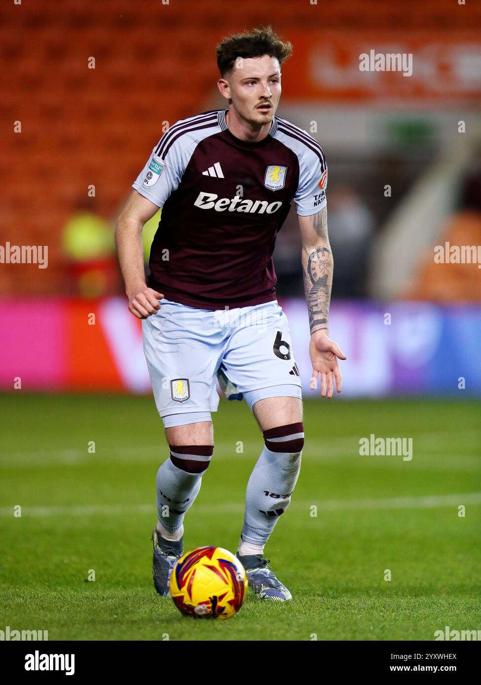 Kerr smith aston villa hi-res stock photography and images - Alamy