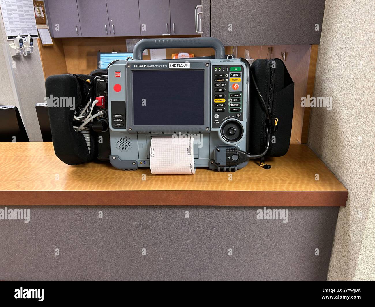 Lifepak 15 hi-res stock photography and images - Alamy