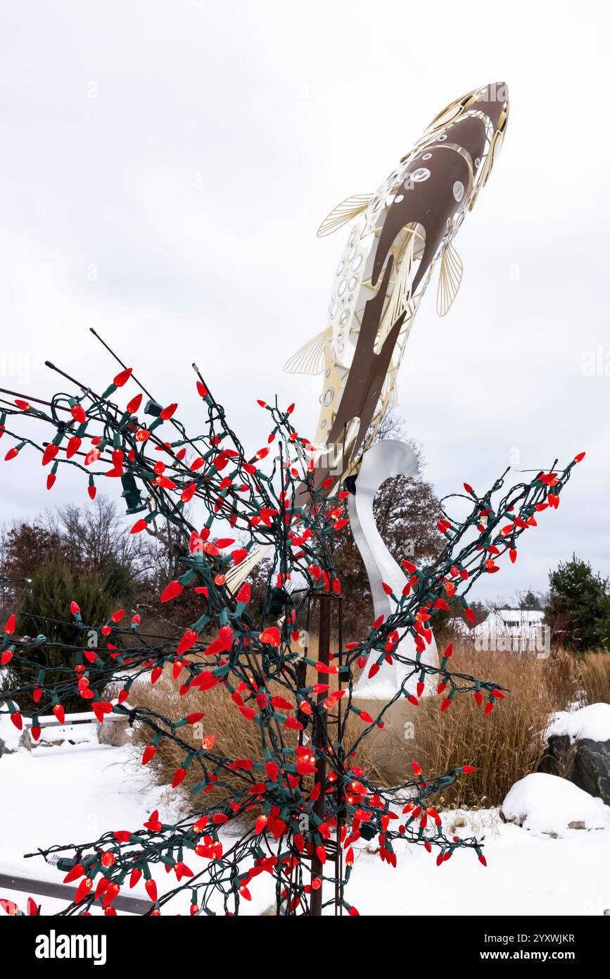 The world's largest brown trout sculpture, "The Brown Trout" by artist ...