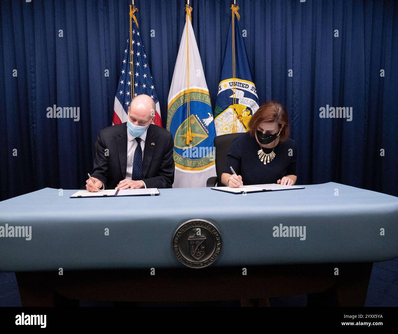 Deputy Secretary Turk and Chair Joyce Connery sign the MOU (2022 Stock ...