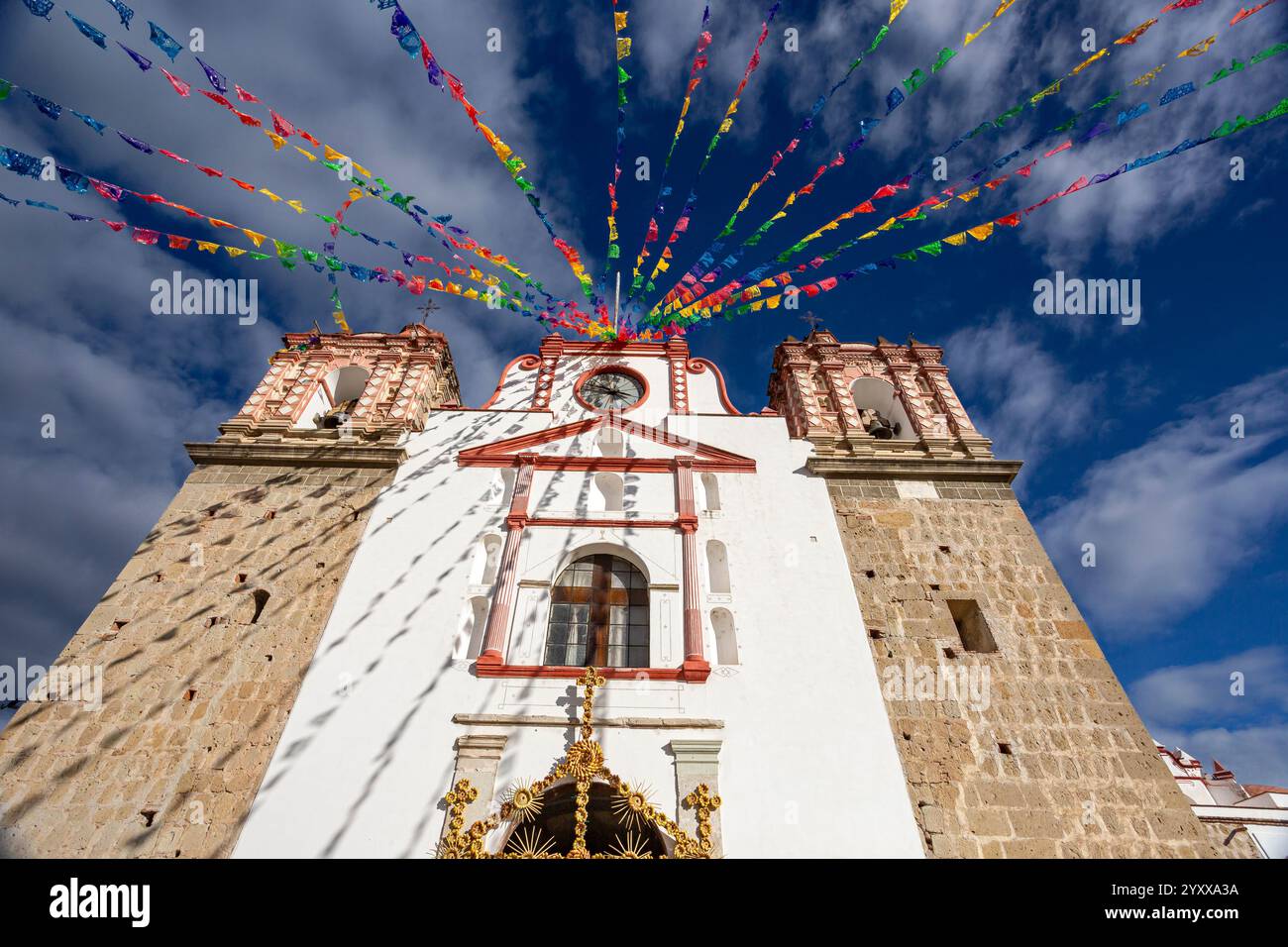 Tlacolula church and chapel, Oaxaca, Mexico Stock Photo - Alamy