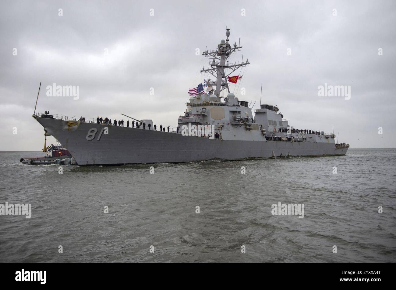 Destroyer USS Winston S. Churchill (DDG 81 Stock Photo - Alamy