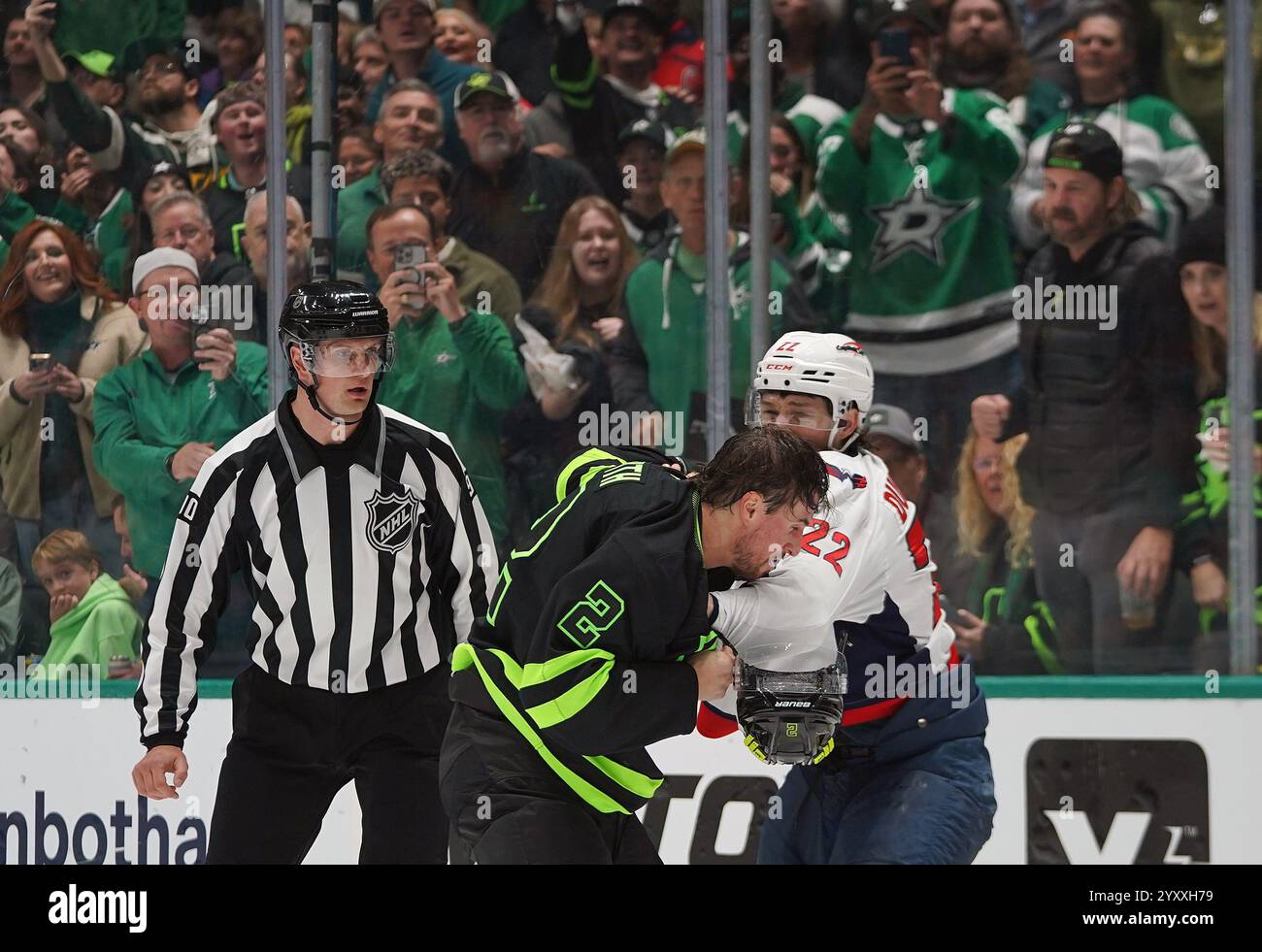 Brandon Duhaime #22 of Washington Capitals and Brendan Smith #2 of ...