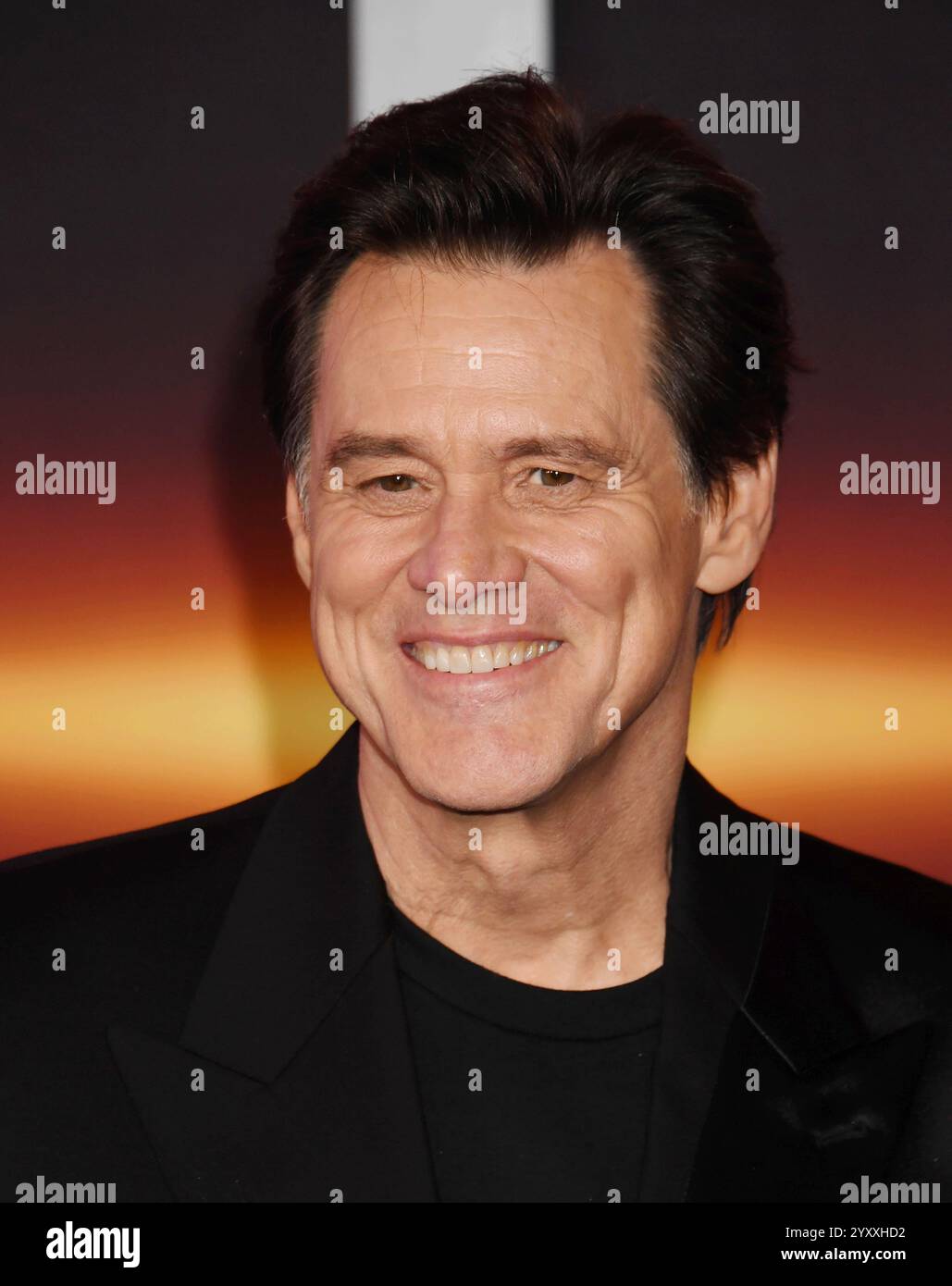 HOLLYWOOD, CALIFORNIA - DECEMBER 16: Jim Carrey attends the Los Angeles ...