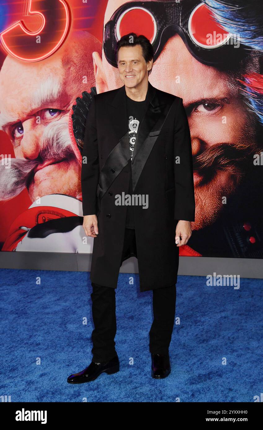 Hollywood California December 16 Jim Carrey Attends The Los Angeles