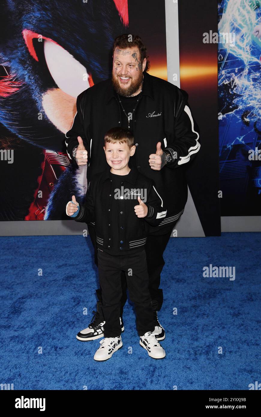 HOLLYWOOD, CALIFORNIA - DECEMBER 16: (L-R) Noah Buddy DeFord and Jelly ...