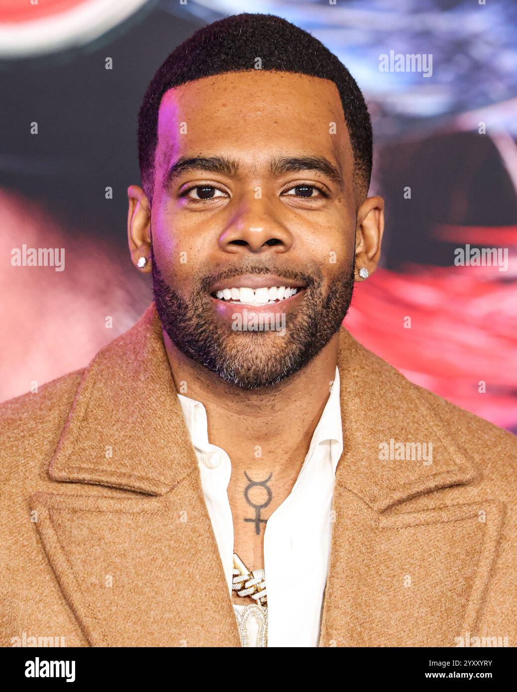 HOLLYWOOD, LOS ANGELES, CALIFORNIA, USA - DECEMBER 16: Mario arrives at ...