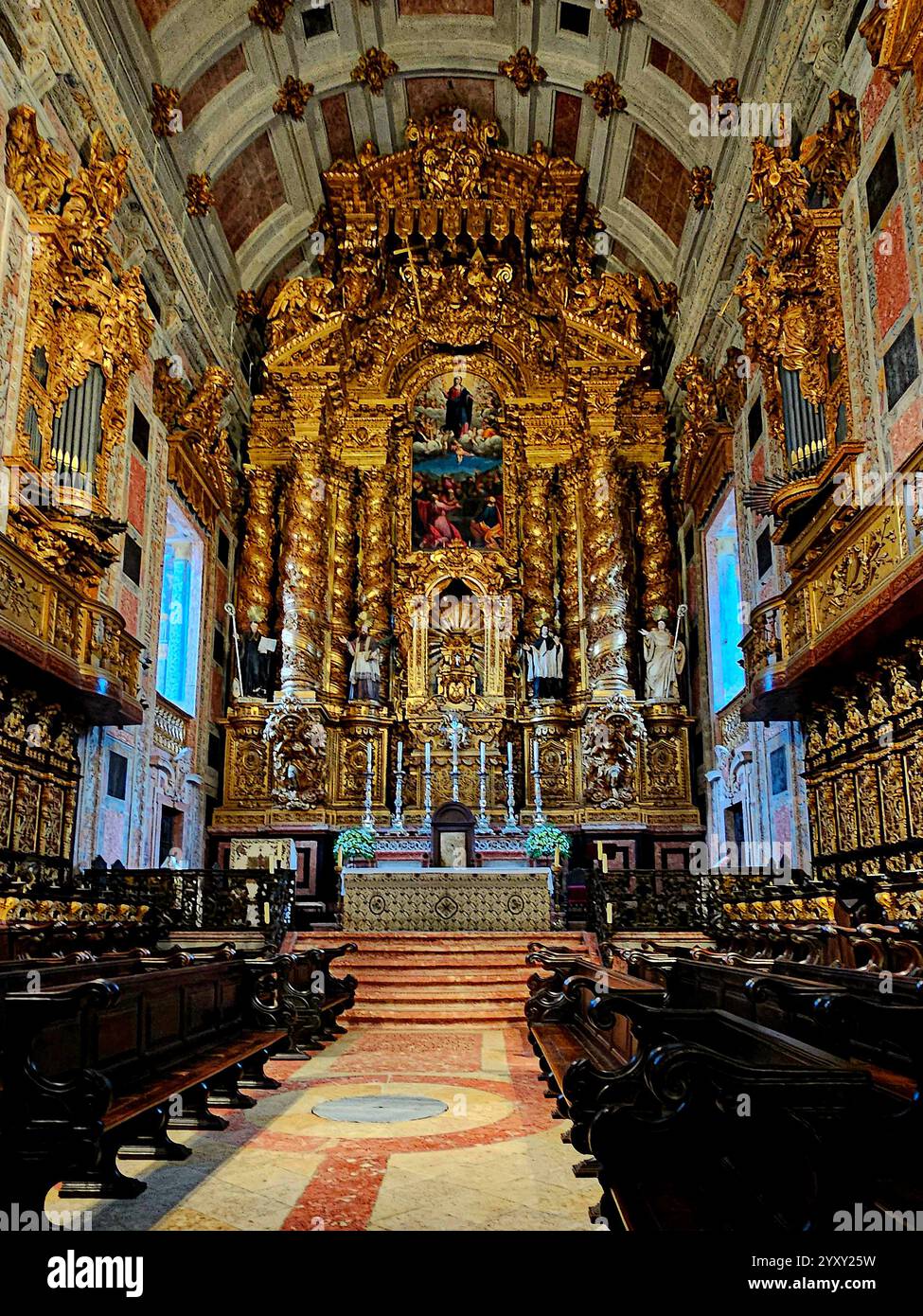 Interior of SE Cathedral Cathedral in Porto, Portugal Stock Photo - Alamy