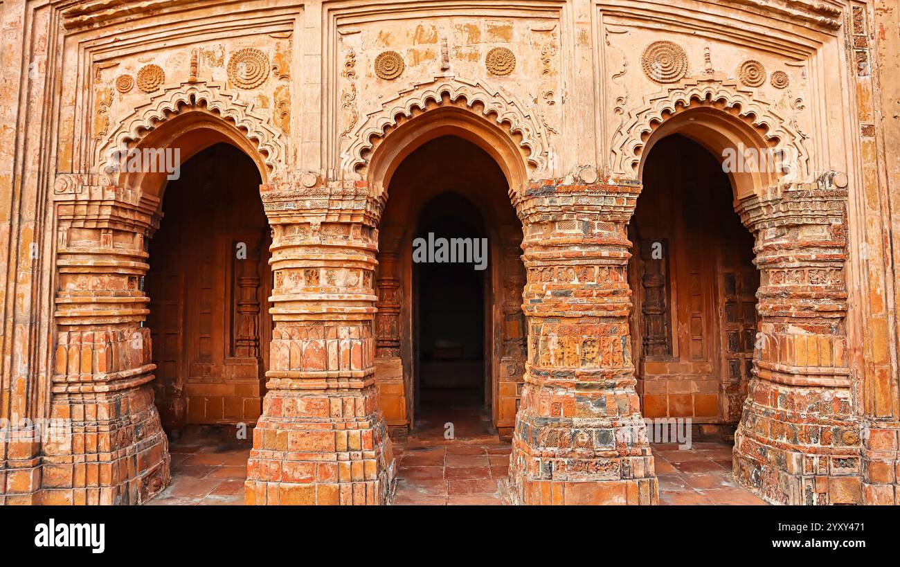 Exquisite terracotta carvings hi-res stock photography and images - Alamy