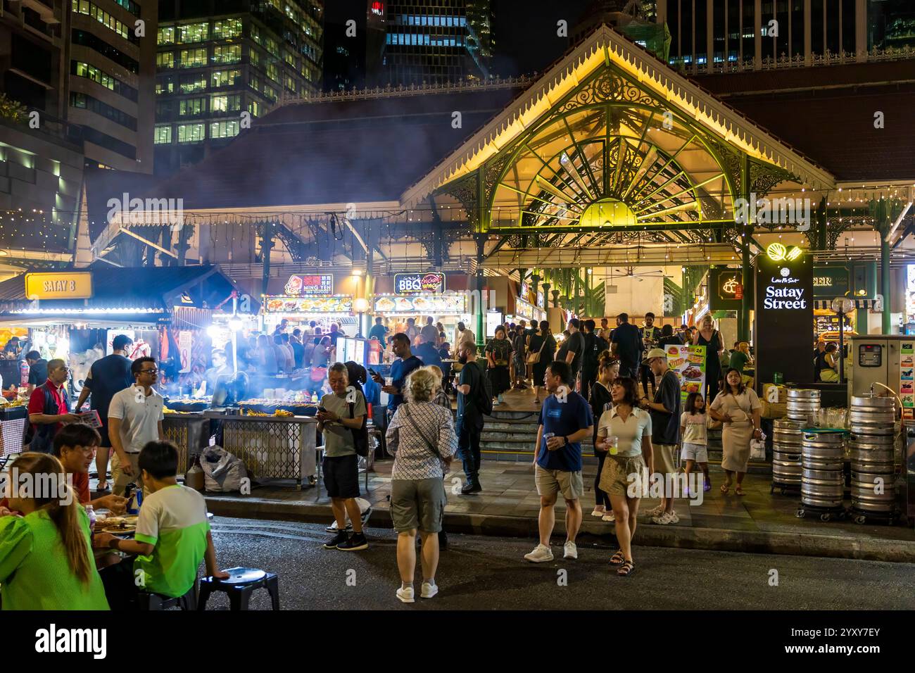 Satay Street, Lau Pa Sat in Singapore: a historic landmark transformed ...