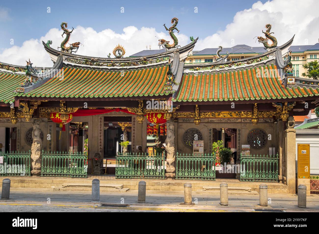 Thian Hock Keng Temple, Singapore, Photo: David Rowland / One-Image.com ...