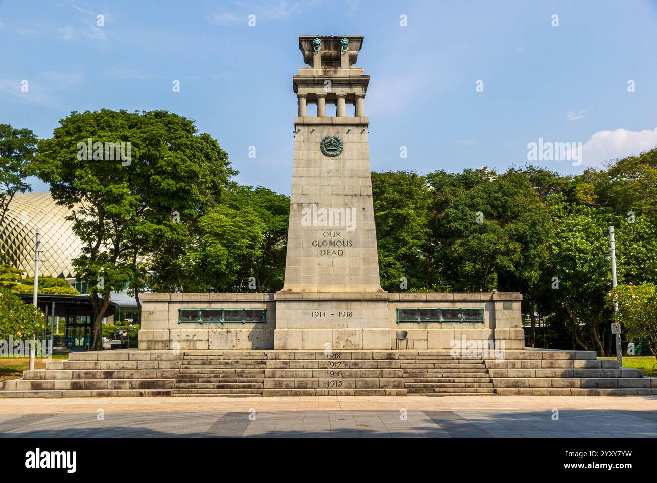 The Cenotaph, Esplanade Park, Singapore, Photo: David Rowland / One ...