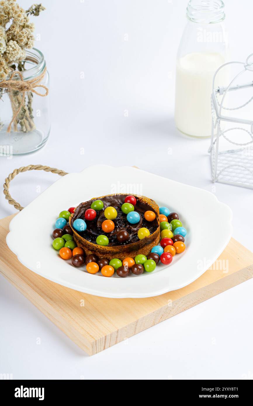 Martabak Mini Bangka with various Topping. The martabak mini bangka is ...