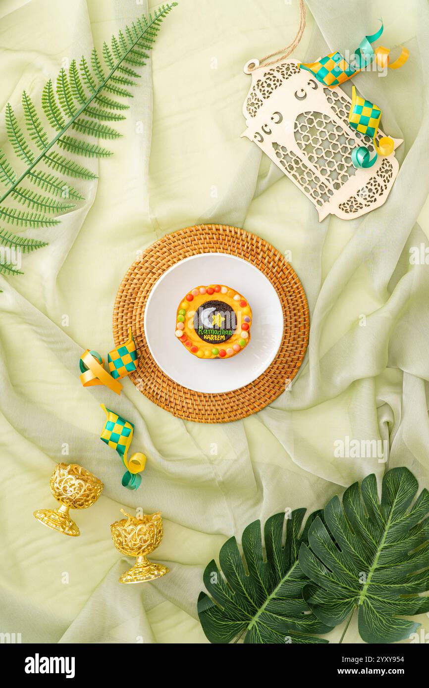 Martabak Mini Bangka with various Topping. The martabak mini bangka is ...