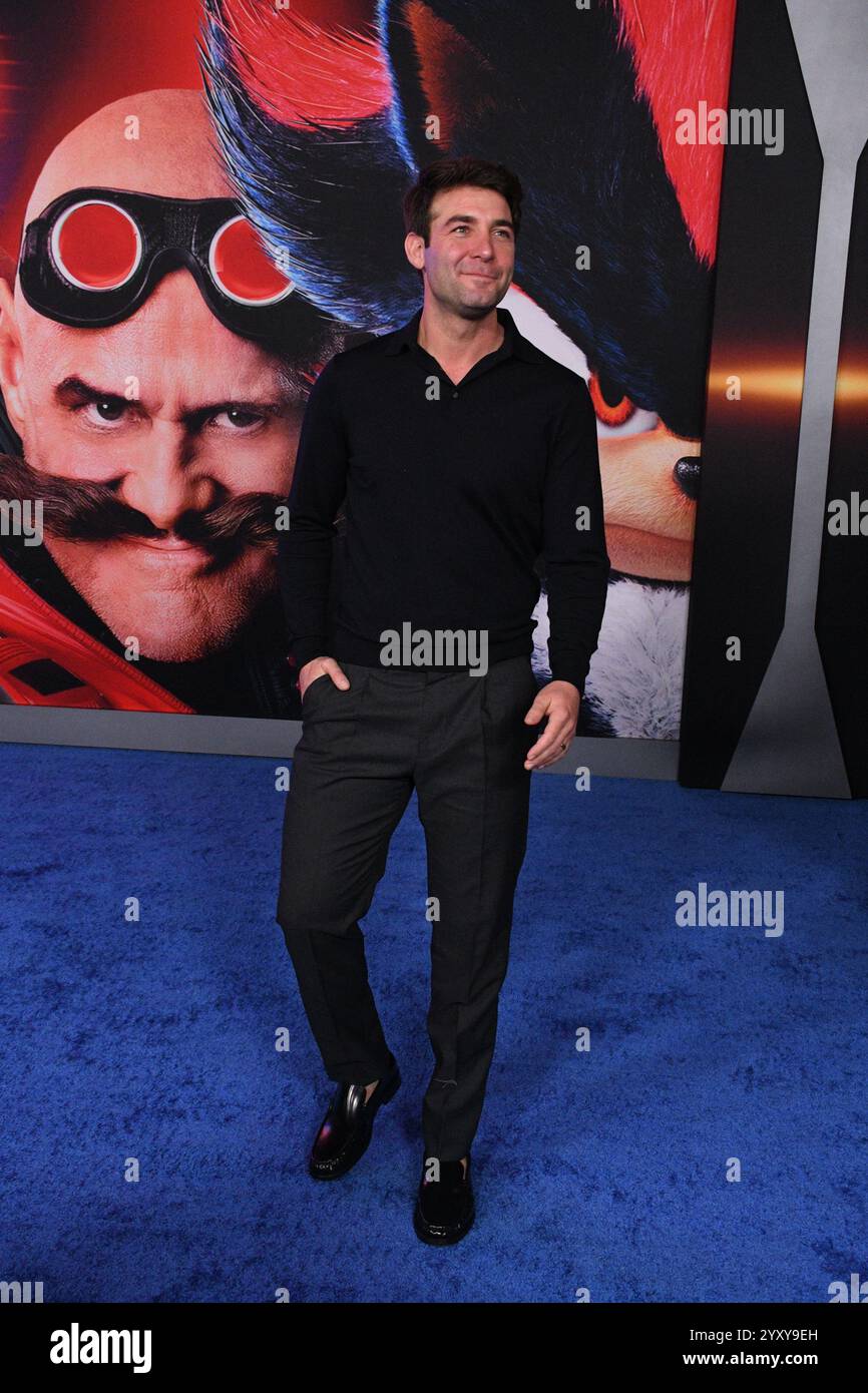 Los Angeles, California, USA 16th December 2024 Actor James Wolk ...