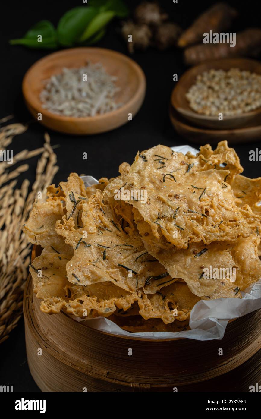 Rempeyek kacang rice flour hi-res stock photography and images - Alamy
