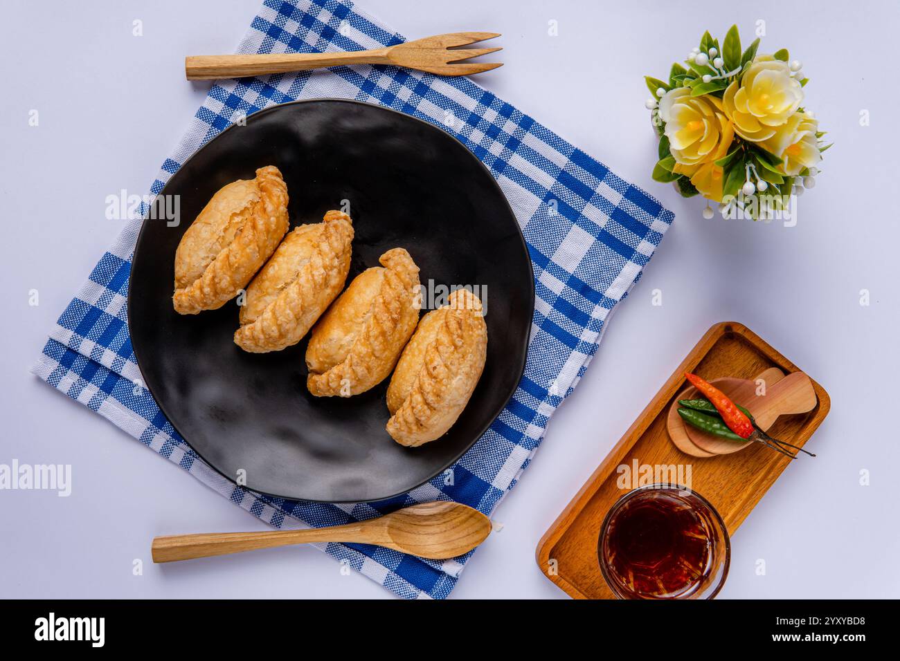 Curry puff or Pastel goreng. it is a small pie consisting of curry with ...