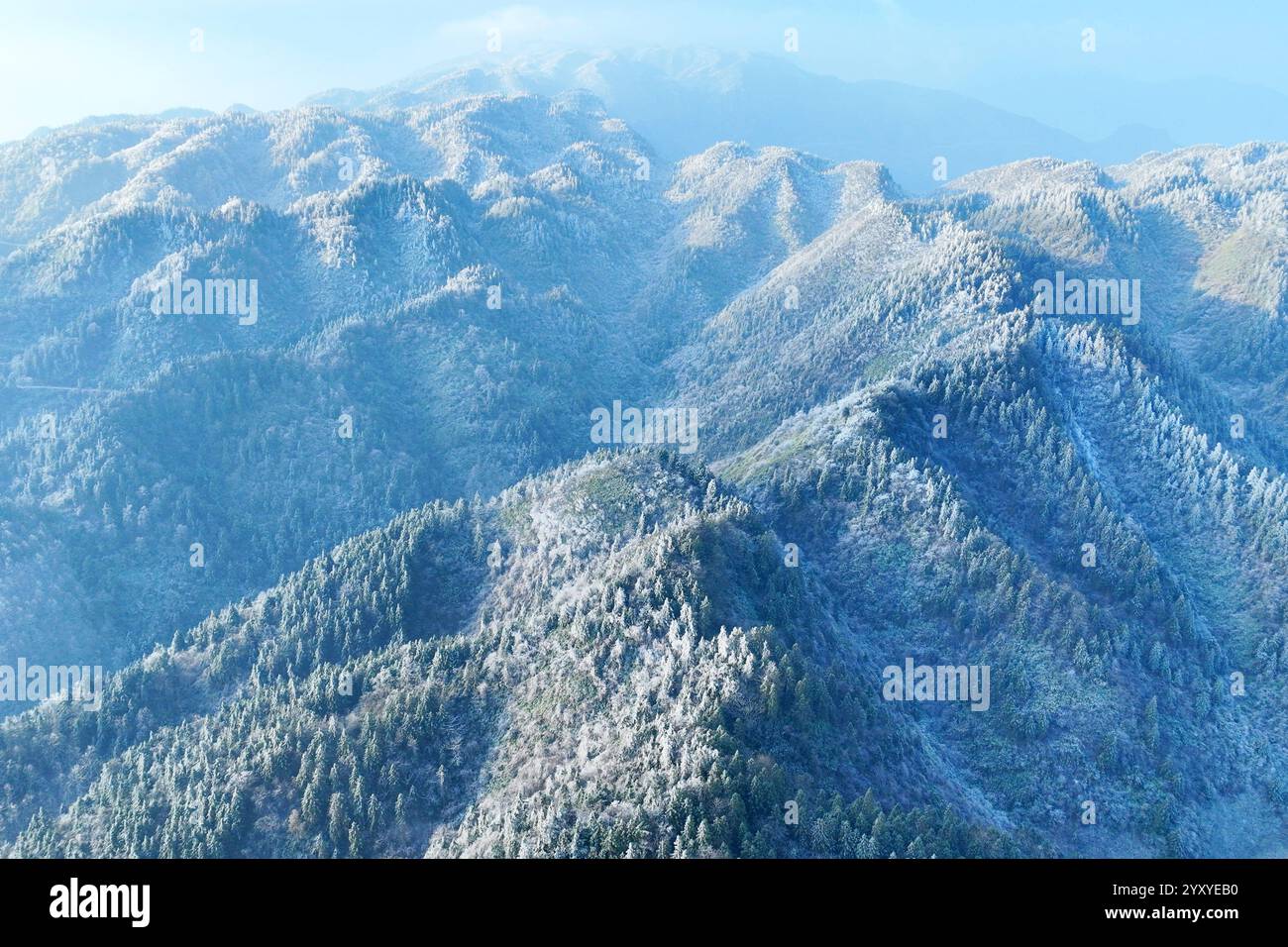 Aerial photo shows the snow scenery in Chongqing, China, 15 December ...